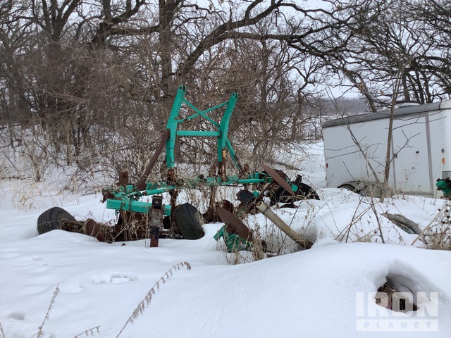 15 ft Disc Toolbar Fits Manure Tank in Waseca, Minnesota, United States ...