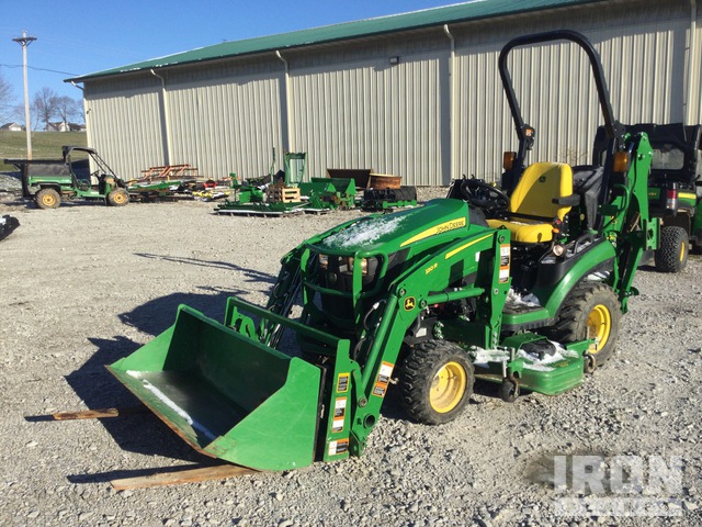 John Deere 1025R 4WD Utility Tractor in Lancaster, Ohio, United States ...