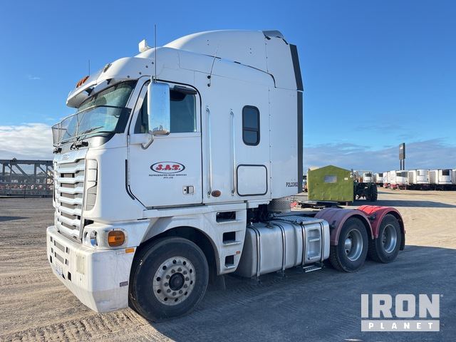 Freightliner Argosy Sleeper