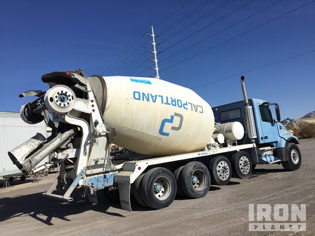 2002 Volvo VHD 10x4 Mixer Truck in Henderson, Nevada, United States ...