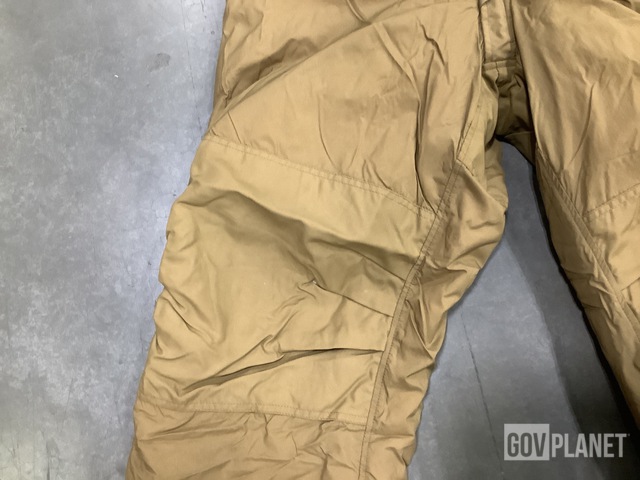 Surplus (41) Pairs of Extreme Cold Trousers in Chambersburg ...