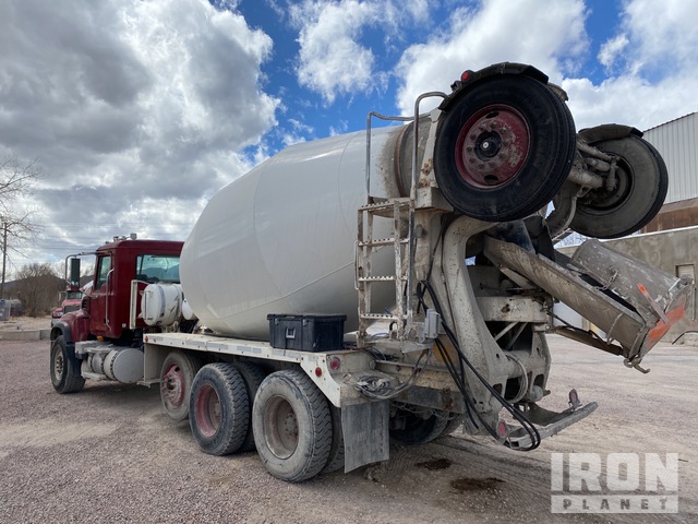 2007 Mack CV513 8x4 Mixer Truck in Colorado Springs, Colorado, United ...