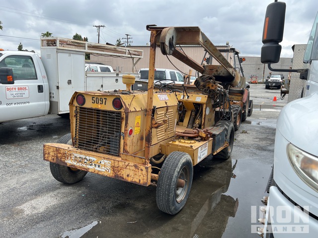 1989 Arrow Master HJ1250R Pile Hammer Truck in Norwalk, California ...