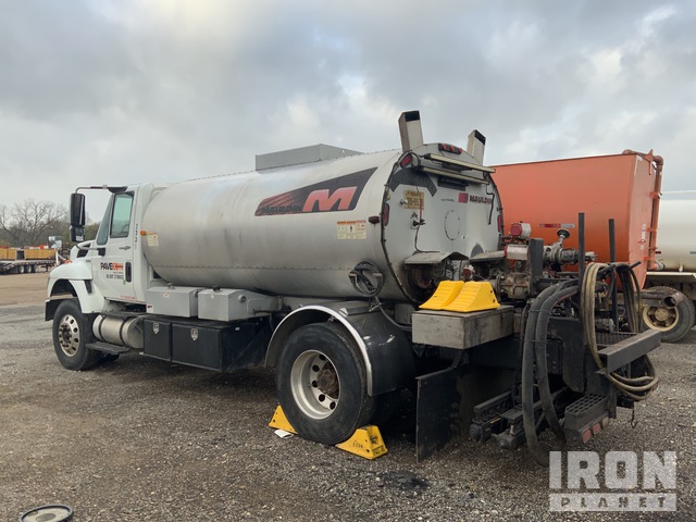 mauldin mpa 2000 2000 gal on 2013 International 7300 maxxforce 4x2 Sealcoat Truck in Grand ...