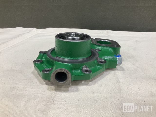 (5) John Deere RE546917 Engine Cooling System Pumps in Chambersburg ...