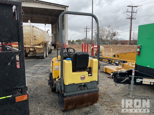 2018 Wacker Neuson Roller RD12A Double Drum Roller in Perris ...