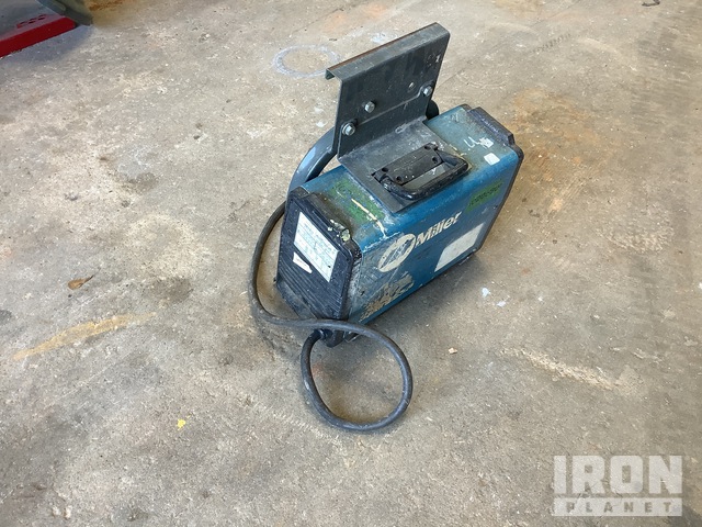 2018 Miller CST-280 Stick Electric Welder in Spartanburg, South ...