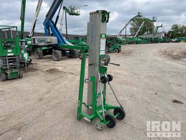 2015 Genie SLC-24 Material Hoist in Austin, Texas, United States ...