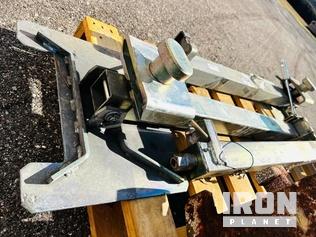 Set of (5) ISO Shipping Container Twist Lock Leveling Jacks in ...