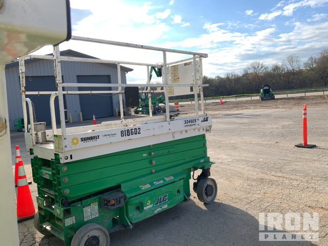 2016 JLG 3246ES Electric Scissor Lift in WEATHERFORD, Texas, United ...