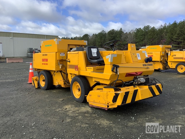 Surplus Tennant SRS 1550DN-A Flight Deck Scrubber in Butner, North ...