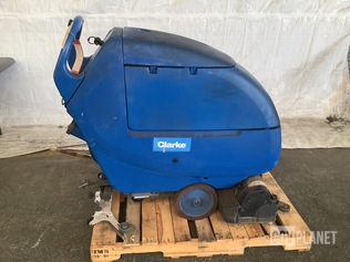 Surplus Clarke Focus II L20 Floor Scrubber in Kapolei, Hawaii, United ...