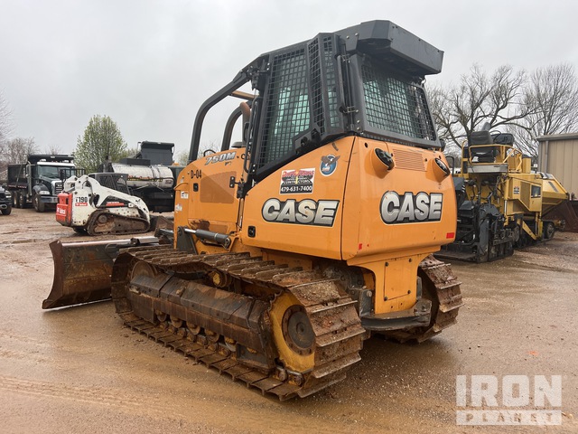 2015 Case 750M Crawler Dozer in Rogers, Arkansas, United States ...