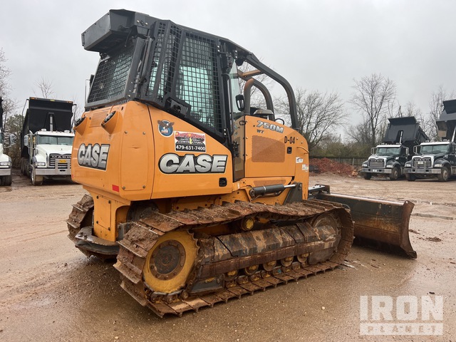 2015 Case 750M Crawler Dozer in Rogers, Arkansas, United States ...