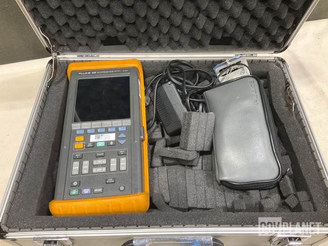 Surplus Fluke 92B Scopemeter in Chambersburg, Pennsylvania, United ...