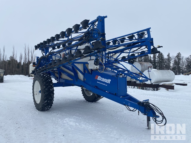 2004 Brandt SB4000 High-Clearance Pull-Type Sprayer in Manitou ...