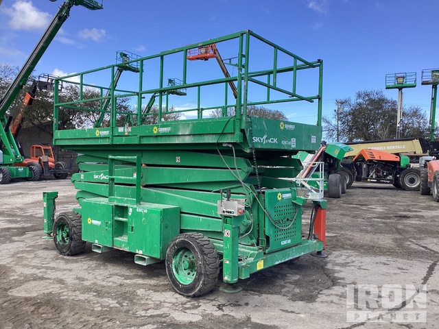 2014 Skyjack SJ9250RT Diesel 4x4 Scissor Lift in Fort Pierce, Florida ...