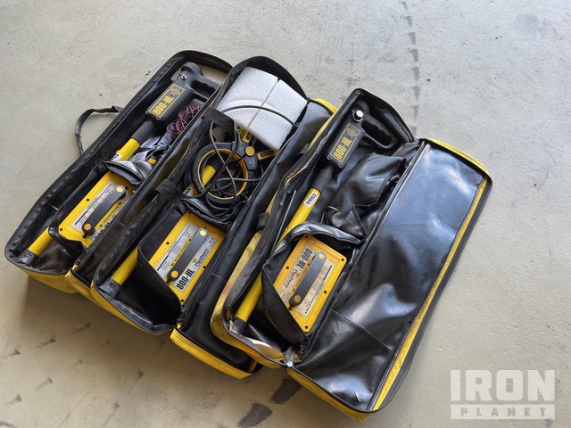 Quantity of (3) Pipehorn 800 Series Pipe & Cable Locators in Brisbane ...