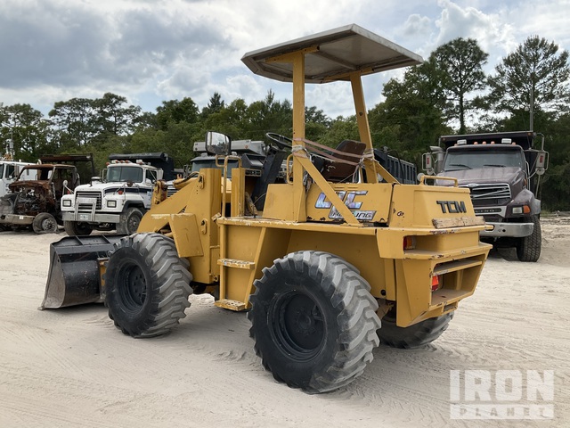 1993 TCM 820-2 Wheel Loader in Hudson, Florida, United States ...