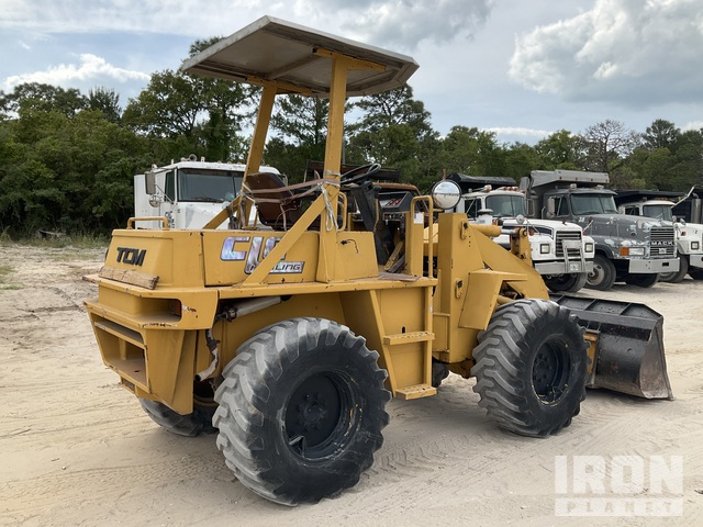 1993 TCM 820-2 Wheel Loader in Hudson, Florida, United States ...