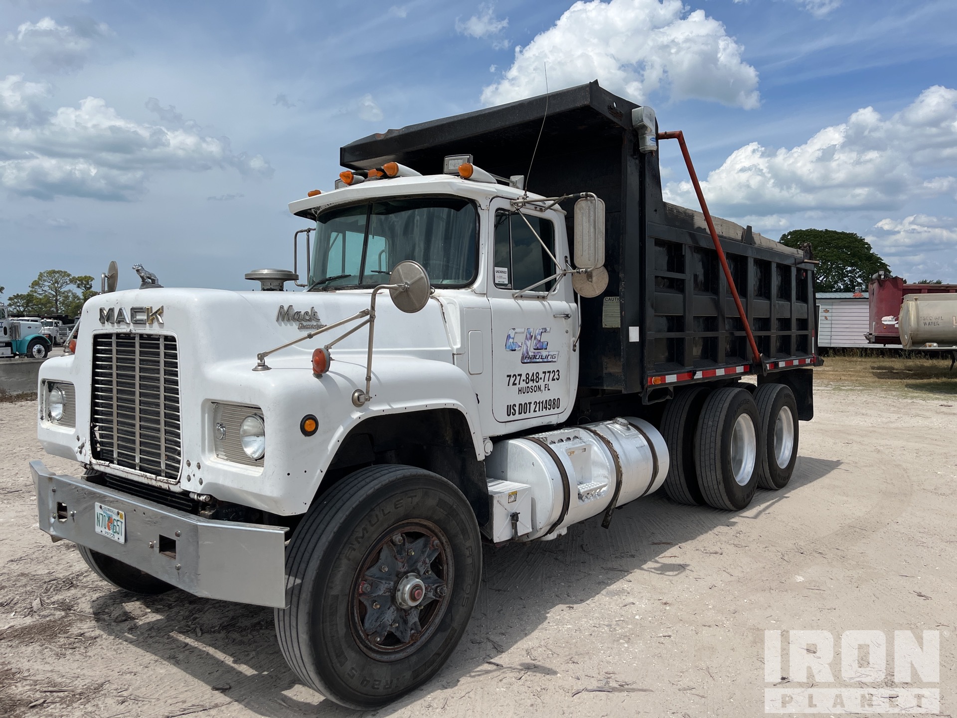 R Model Mack Dump Trucks