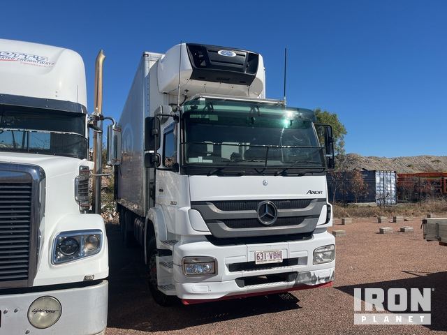 2014 Mercedes-Benz Axor 2633 6x4 Refrigerated Truck in Townsville ...