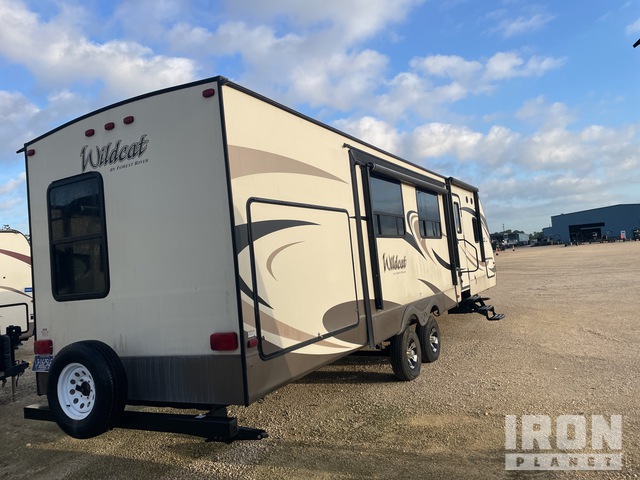 2017 Wildcat 343BIK 37 ft T/A Travel Trailer in Beaumont, Texas, United ...