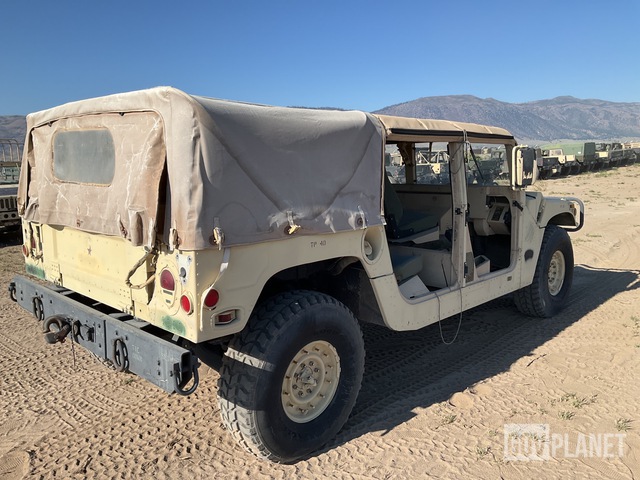 Surplus 2007 AM General M1097A2 HMMWV 4 Door Soft Top w/Truck Body in ...