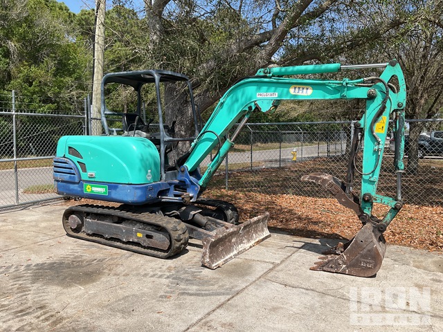 2016 IHI 35N3 Mini Excavator in Oldsmar, Florida, United States ...