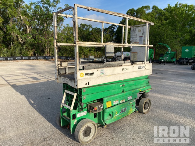 2016 JLG 2032ES Electric Scissor Lift in SARASOTA, Florida, United ...