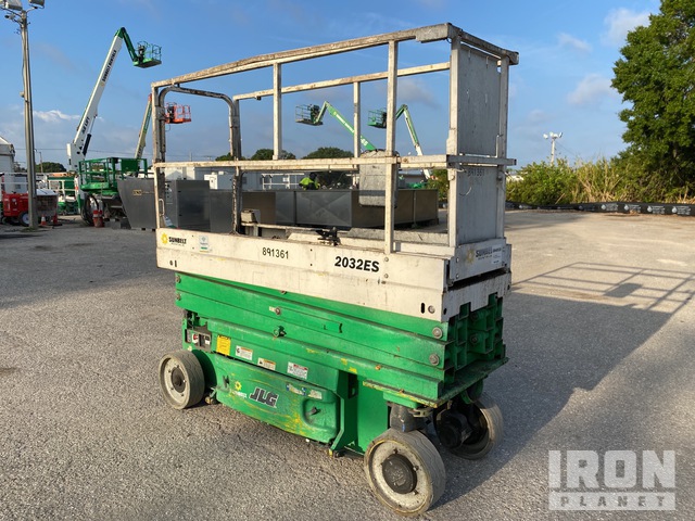 2016 JLG 2032ES Electric Scissor Lift in SARASOTA, Florida, United ...