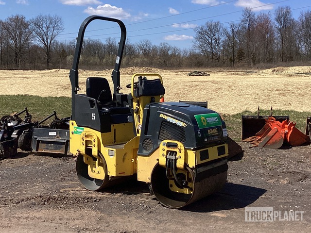 2013 Bomag BW900-50 Double Drum Roller in Hatfield, Pennsylvania ...