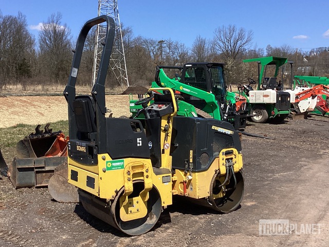 2013 Bomag BW900-50 Double Drum Roller in Hatfield, Pennsylvania ...