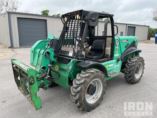 2013 JCB 520-50 Telehandler in Webster, Texas, United States ...