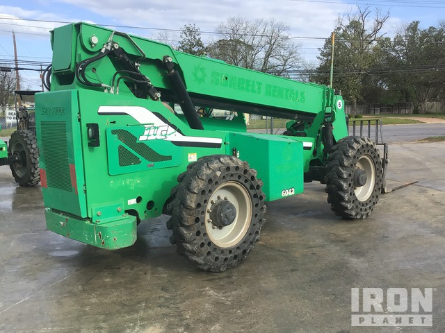 2013 SkyTrak 6042 Telehandler in Fredericksburg, Texas, United States ...