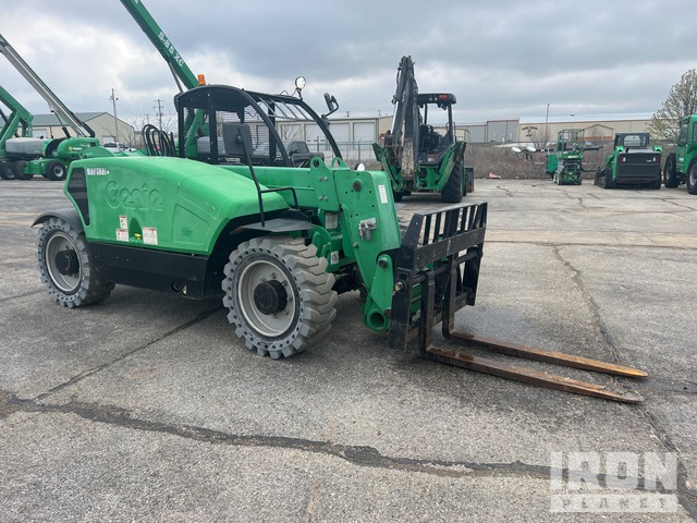 2015 Genie GTH-5519 Telehandler in Joplin, Missouri, United States ...