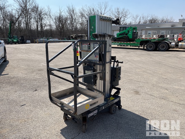 2013 JLG 30AM Vertical Mast Lift in Countryside, Illinois, United ...