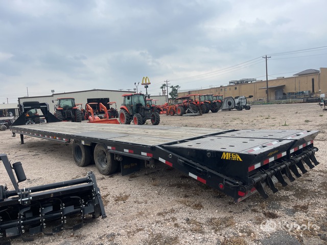 2022 Big Tex 25GN-35BK+5 MR 35 ft Gooseneck Flatbed Trailer in Edinburg ...