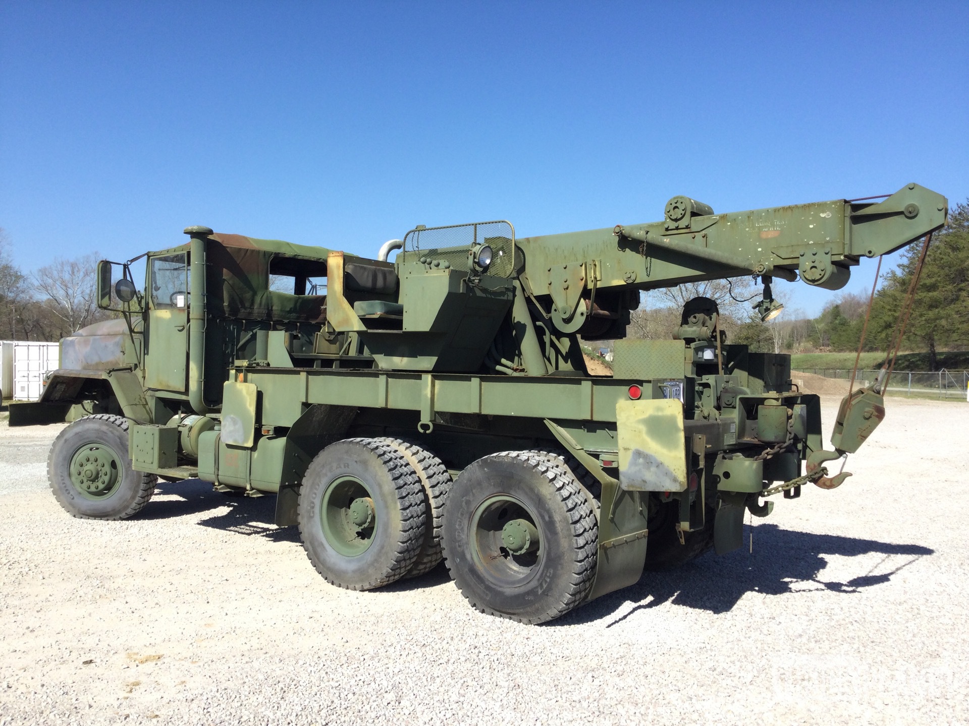 1984 Am General M936 Wrecker Truck