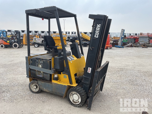 Clark ECS25 5000 lb Electric Forklift in Morris, Illinois, United ...