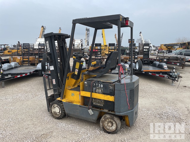 Clark ECS25 5000 lb Electric Forklift in Morris, Illinois, United ...