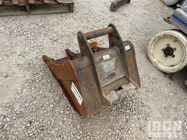 Harford 18 in Digging Excavator Bucket in Morris, Illinois, United ...