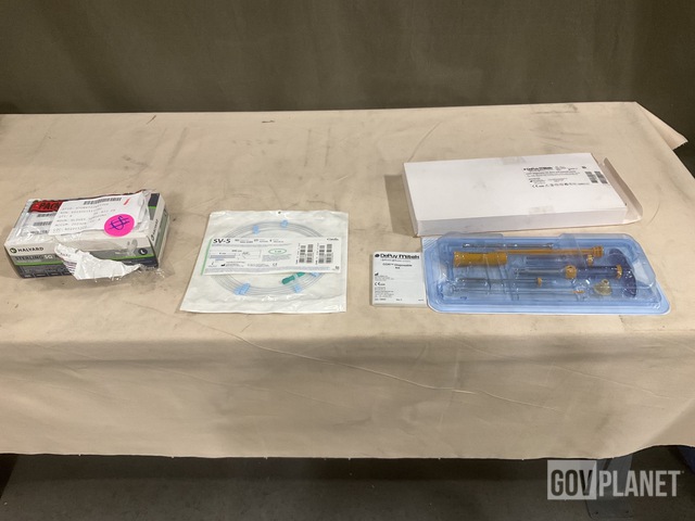 Surplus (9) Packages of Nitrile Exam Gloves, (1) COR Disposable Kit ...