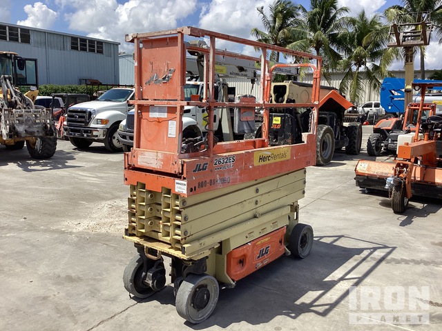 2016 JLG 2632ES Electric Scissor Lift in Miami, Florida, United States ...