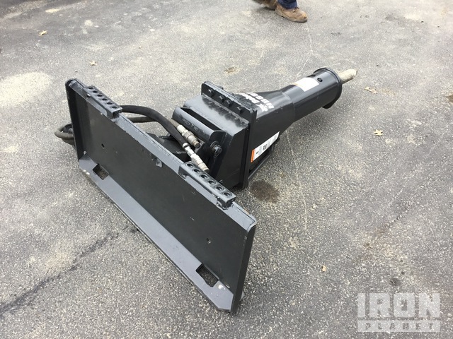 Bobcat HB880 Hydraulic Breaker in Euclid, Ohio, United States ...