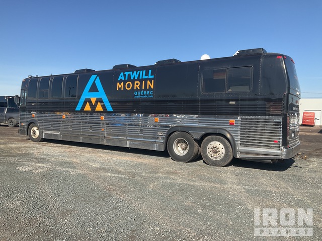 1999 Prevost H345 6x2 24-Seat Bus in Saint-Augustin-de-Desmaures ...