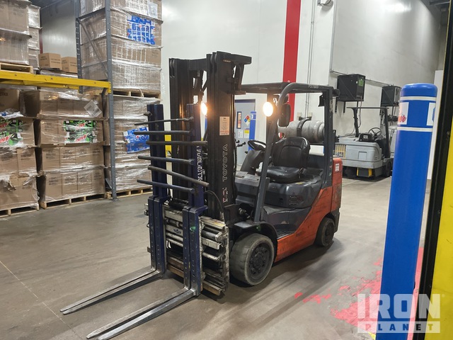 2009 Toyota 8FGCU32 5100 lb Cushion Tire Forklift in Denver, Colorado ...