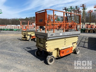 2014 JLG 2646ES Electric Scissor Lift in Everett, Pennsylvania, United ...