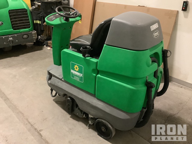 2016 Tennant Readyspace Rider Ride-On Electric Floor Scrubber in La ...