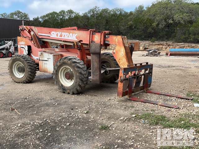 SkyTrak 10042 Telehandler in Spring Branch, Texas, United States ...